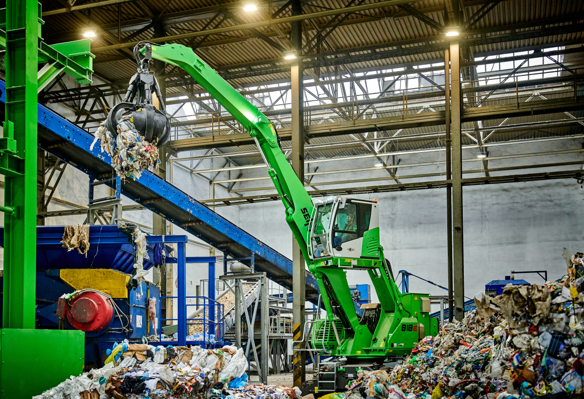 Recycling expert OZO uses mobile electrical solution in hall operation ...