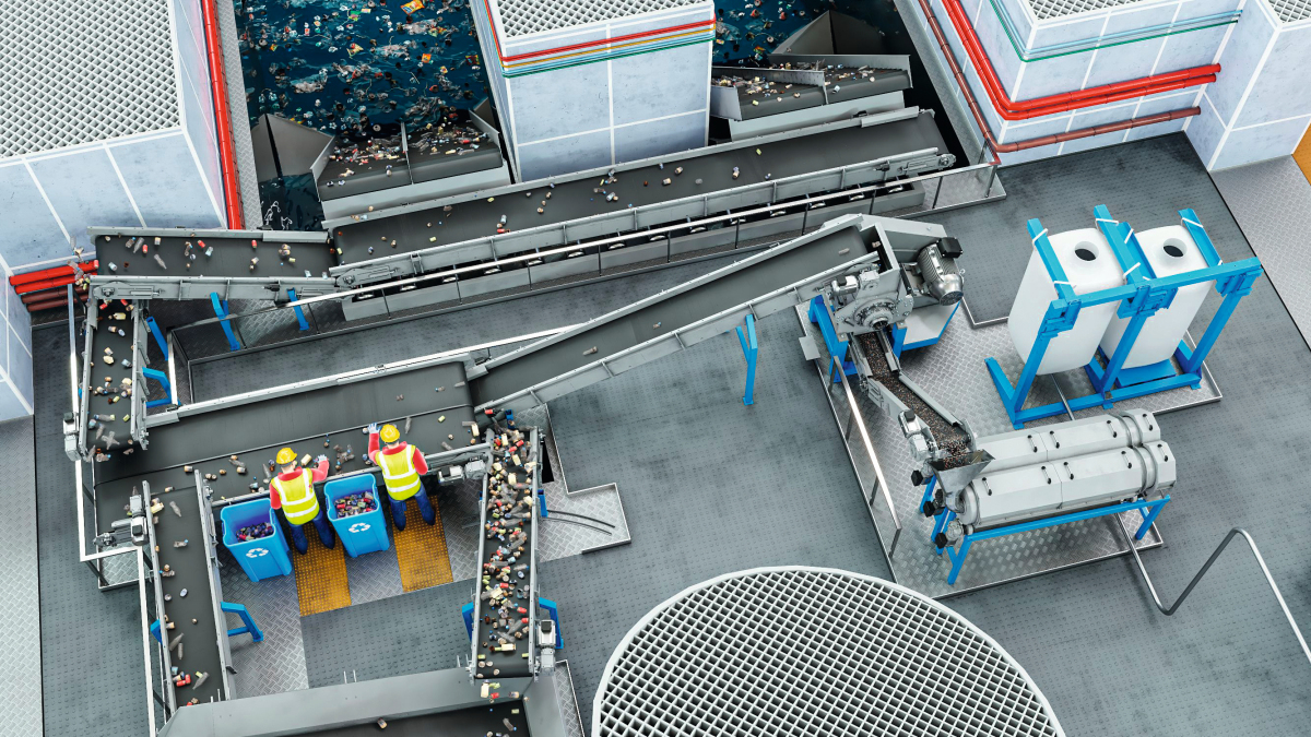 Innovative cleaning ship frees the sea from plastic waste - recovery ...