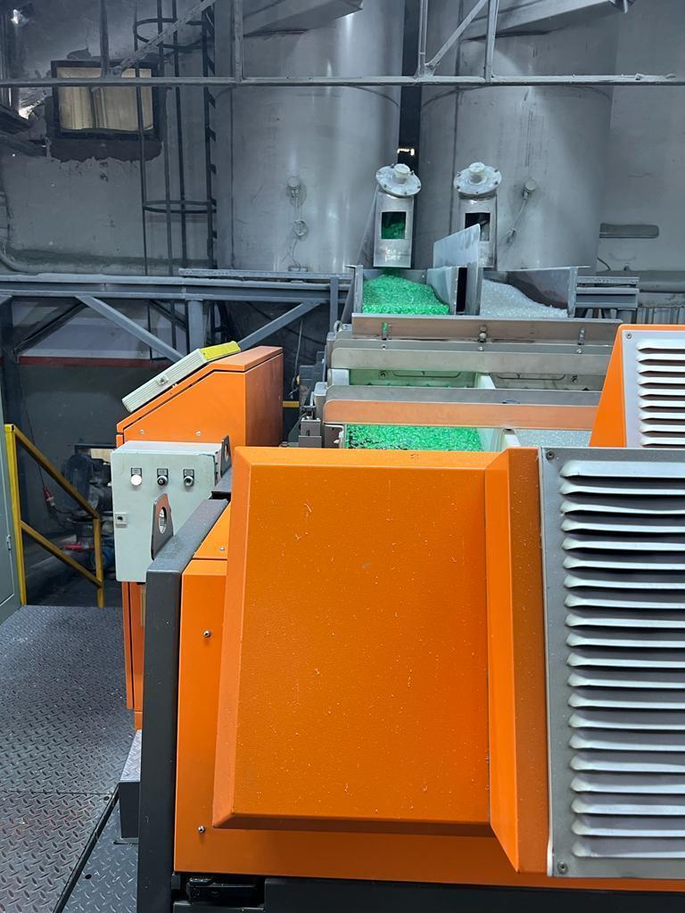 Reciclar S.A. processes up to 600 million plastic bottles per year with ...