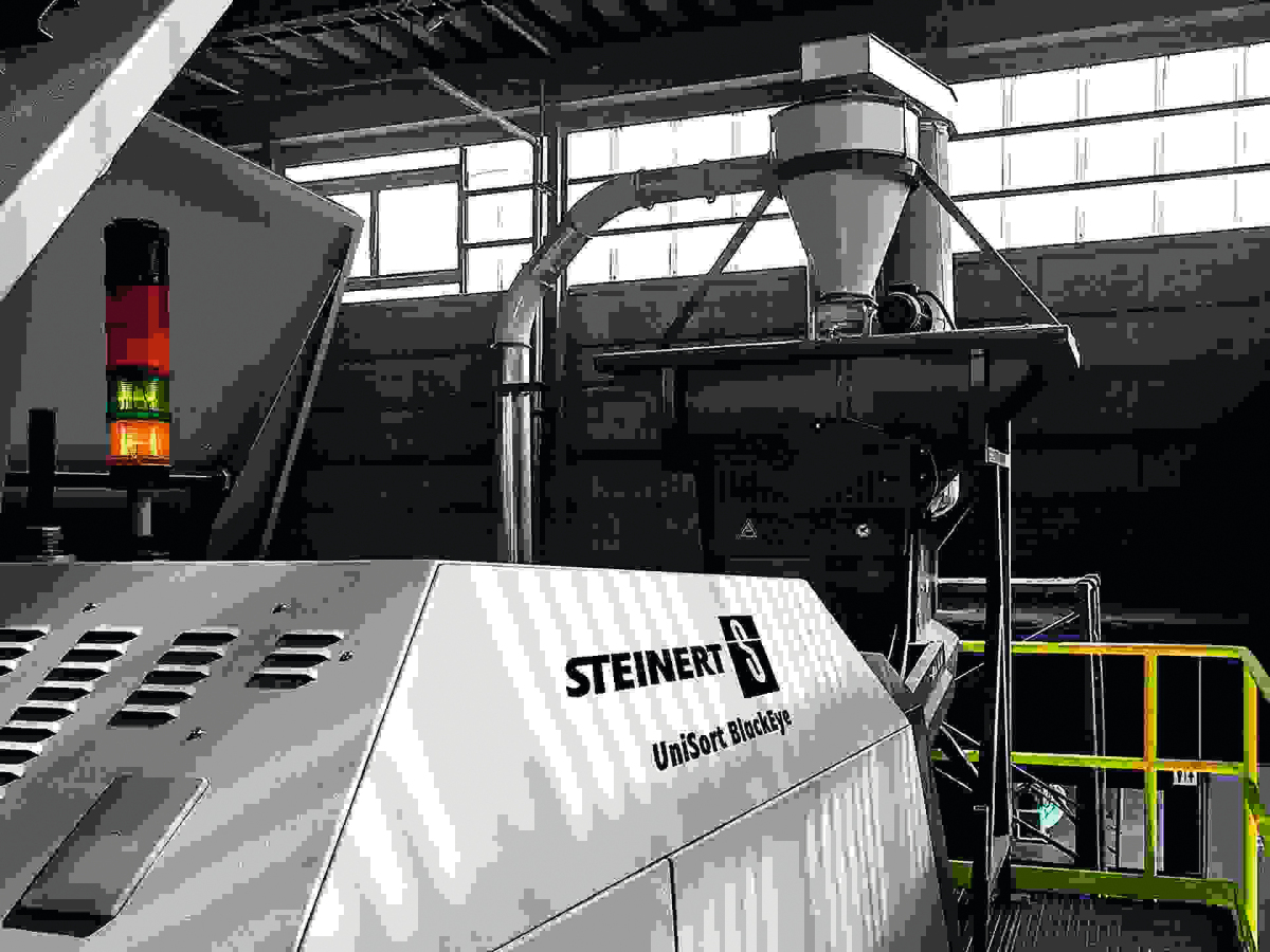 STEINERT UniSort sorting technology for black plastics - recovery ...