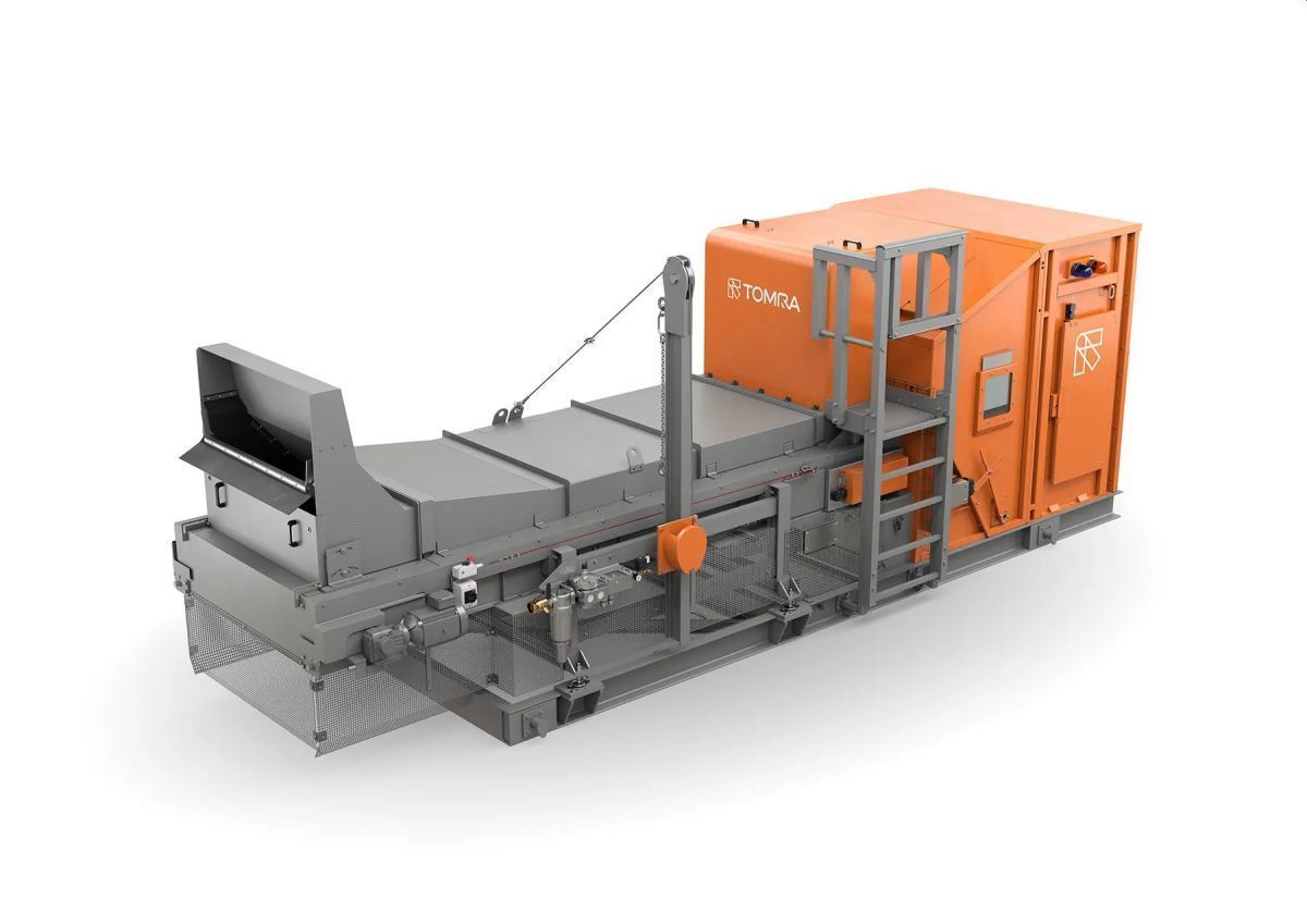 TOMRA highlights full wood sorting solution at LIGNA - recovery ...