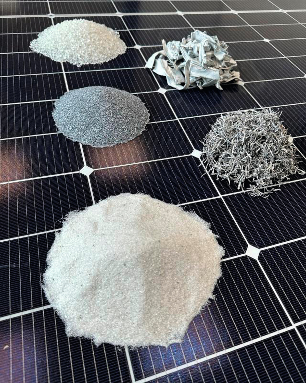 Recycling a multifunctional material - recovery Magazine – Recycling ...