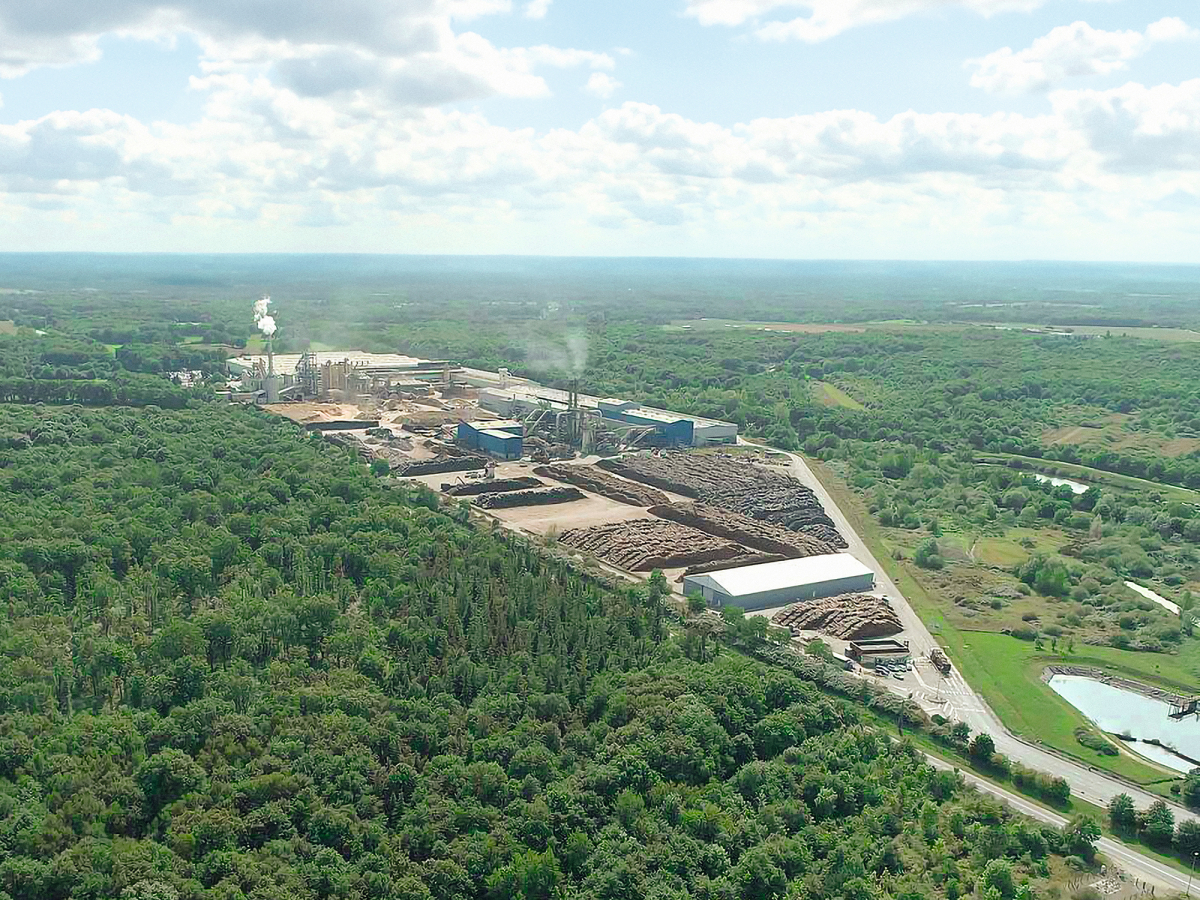 Swiss Krono’s modernized wood recycling line in France - recovery ...