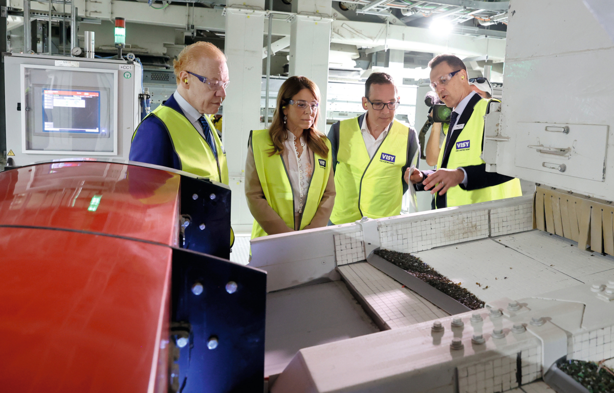 Volume of recycled glass doubled - recovery Magazine – Recycling ...