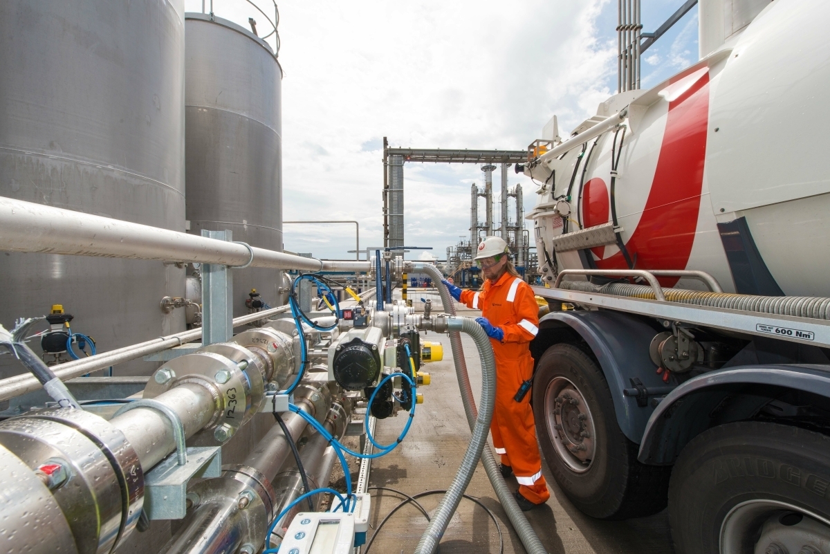 Veolia increases solvent recycling to produce more sustainable products ...