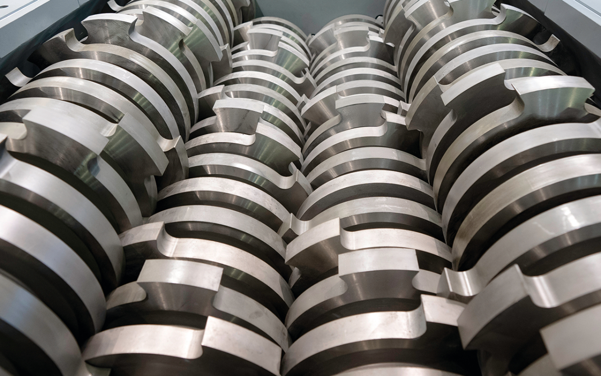 Unbroken demand for new UNTHA 4-shaft shredders - recovery Magazine ...