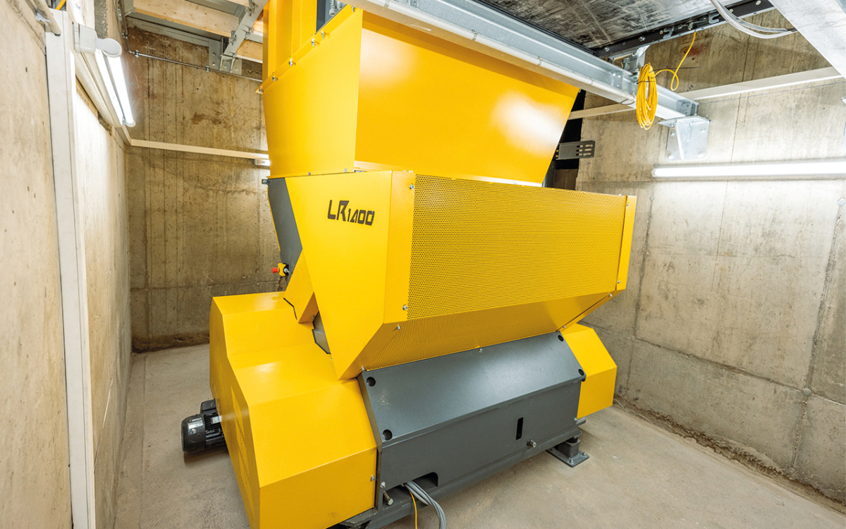 UNTHA supplies system solutions for efficient wood waste recycling ...
